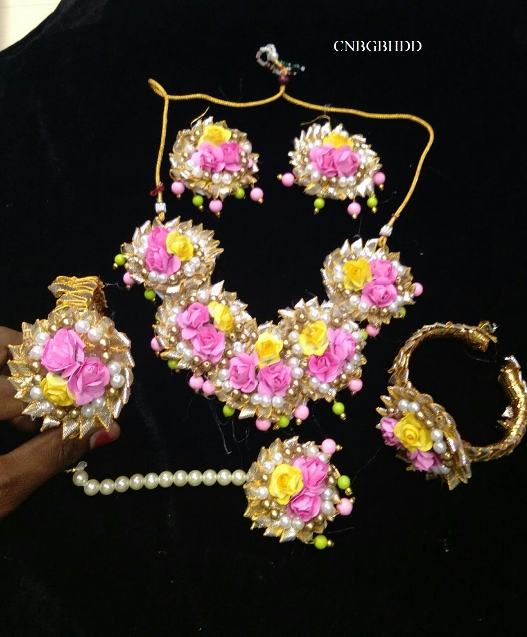 DESIGNER FLOWER JEWELRY SET